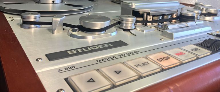 STUDER A820 MASTER RECORDER 2 TRACK 1/4" - Vintagreen