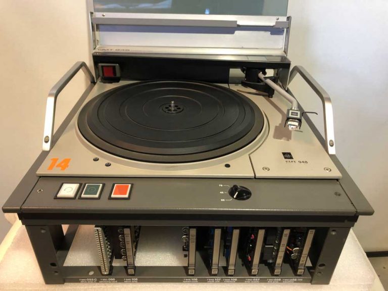 EMT 948 TURNTABLE with TSD15 Reviewed. Original - Vintagreen